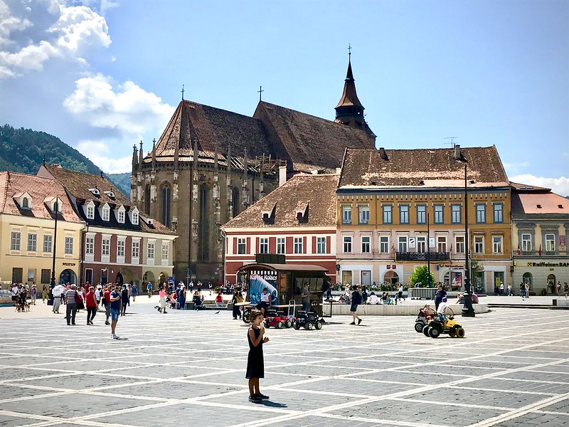 Romania - PILOT GUIDES