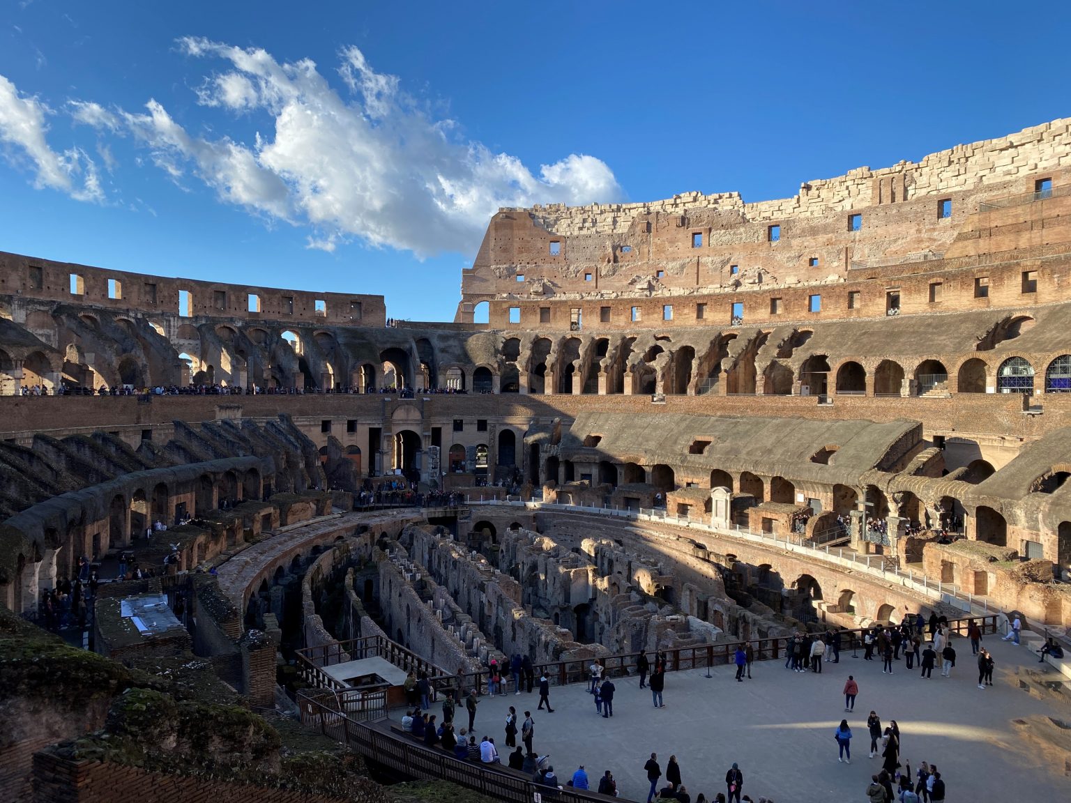 The Colloseum - PILOT GUIDES