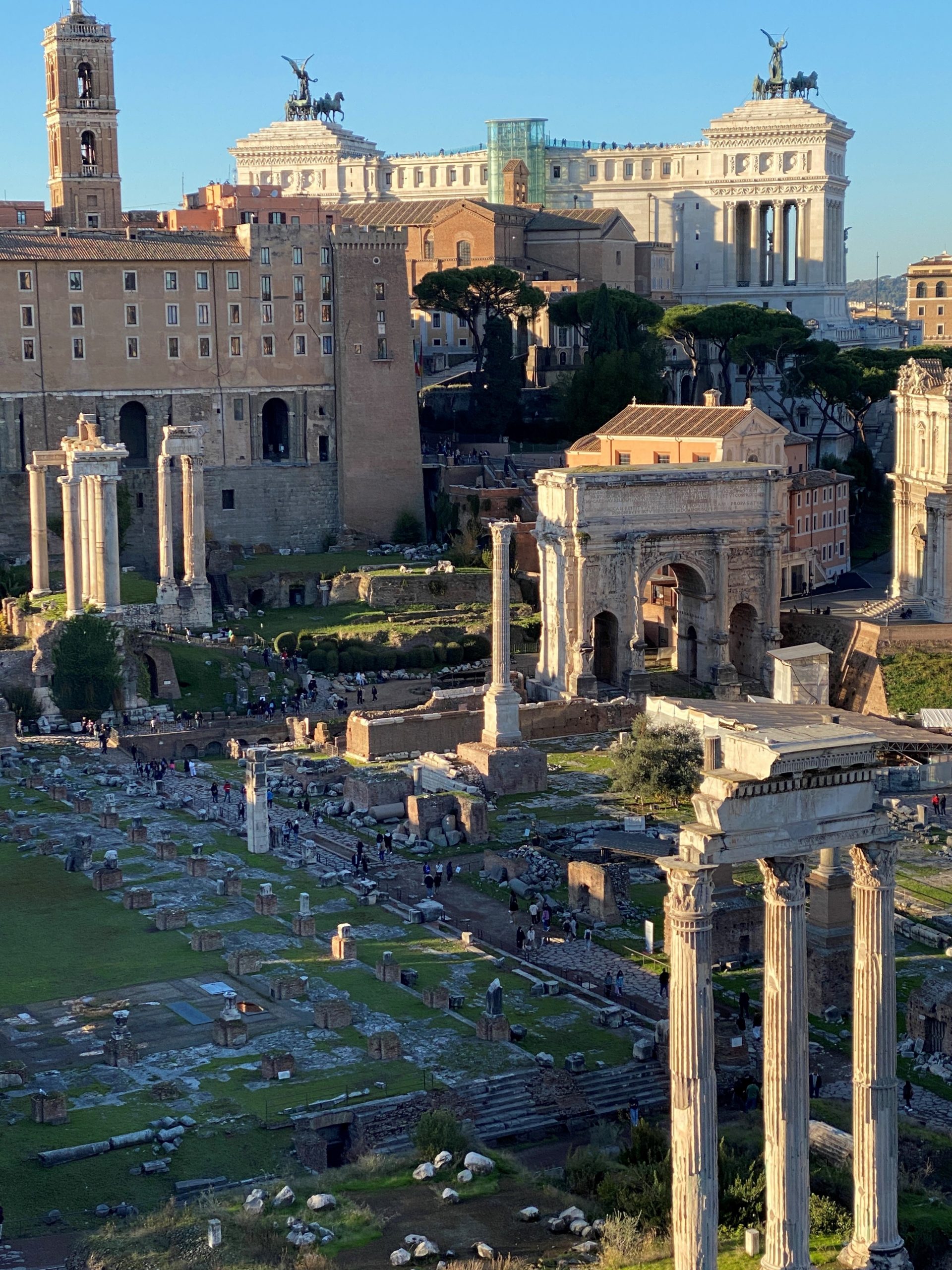 The Forum of Rome - PILOT GUIDES