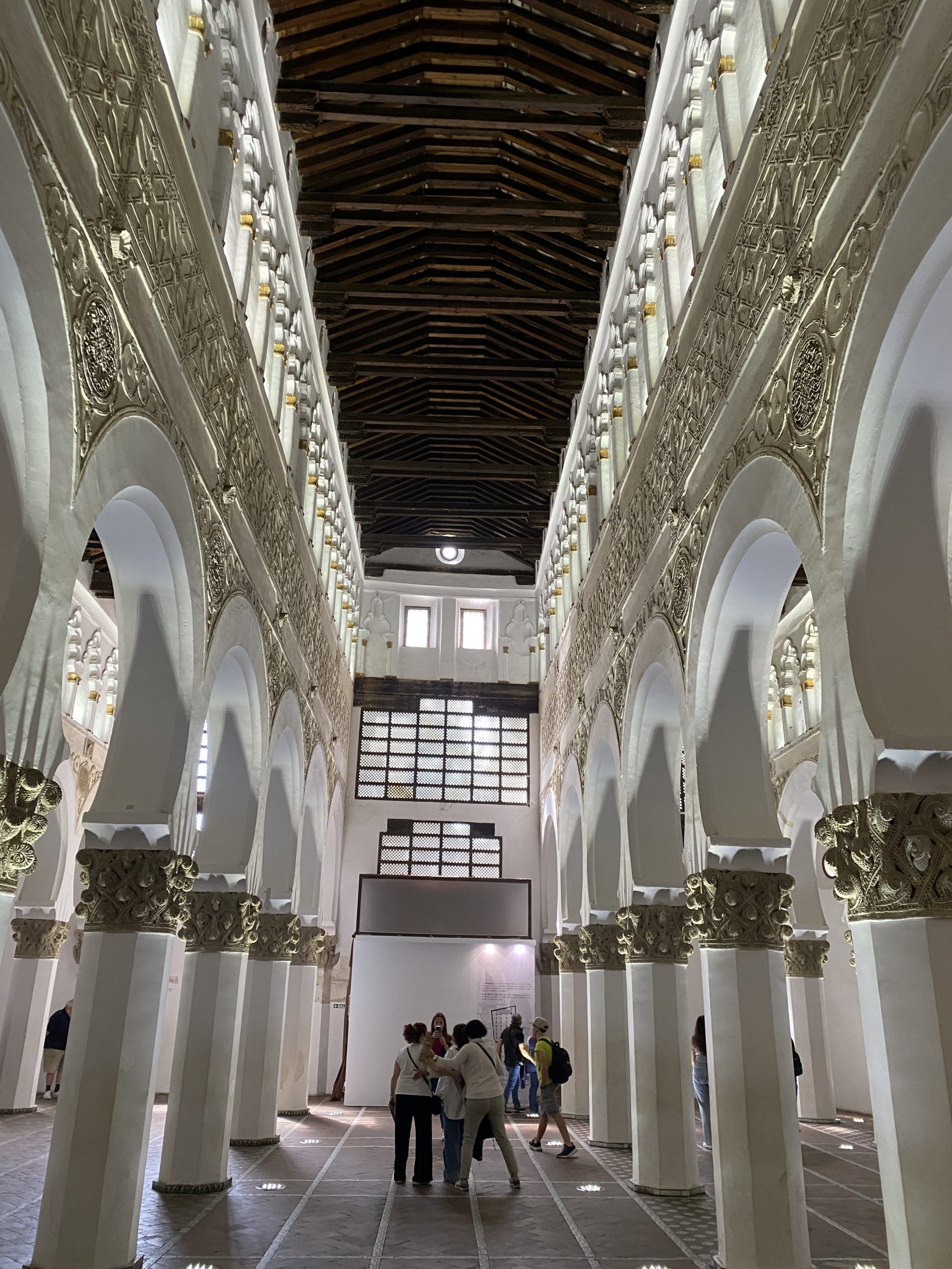 Frozen in Time – Jewish Life Before the Inquisition - PILOT GUIDES